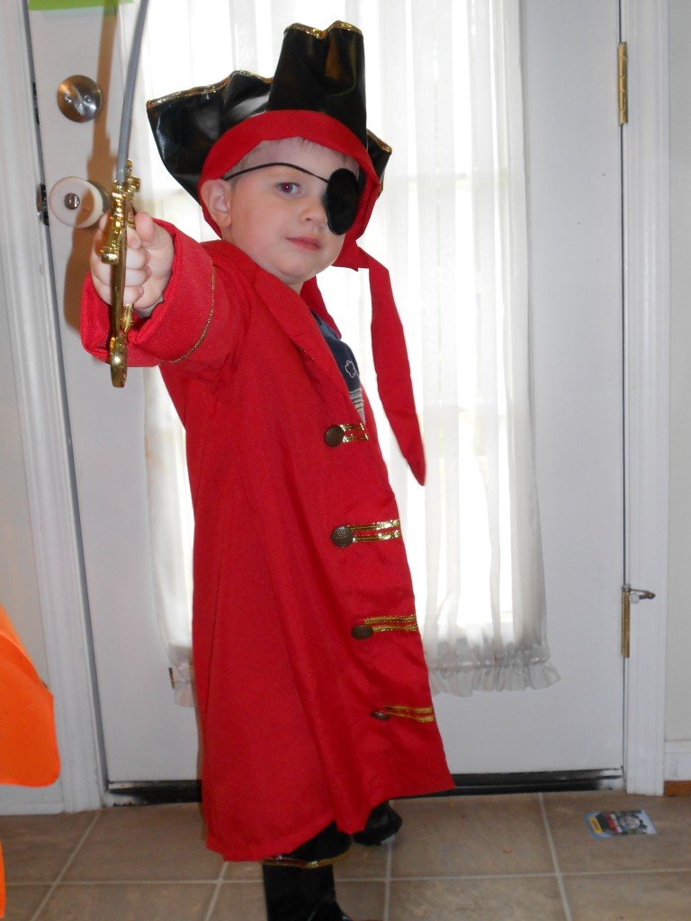 Frugal Fun with Kids - Dress up play!